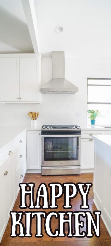 Happy Kitchen - White Kitchen Design - Simple Classic White Kitchen