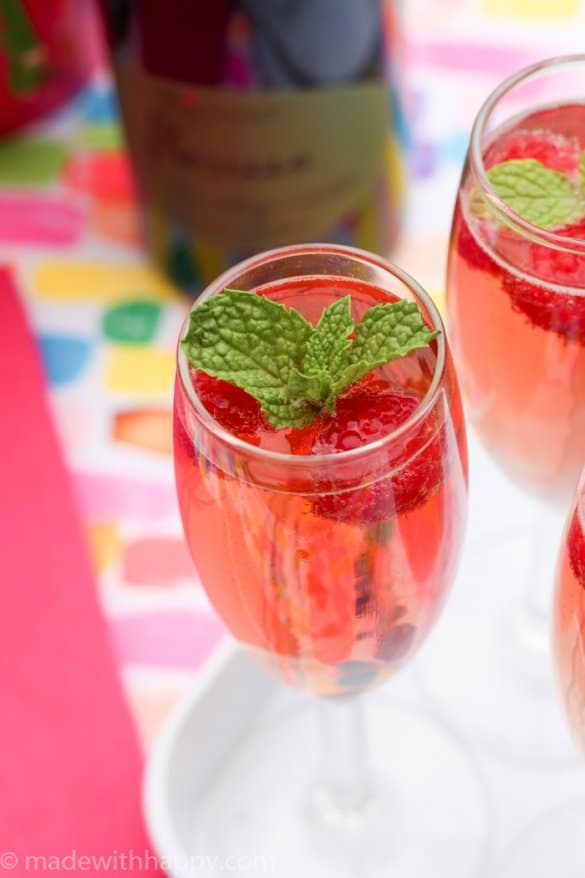 Raspberry Prosecco Cocktail - Made with HAPPY