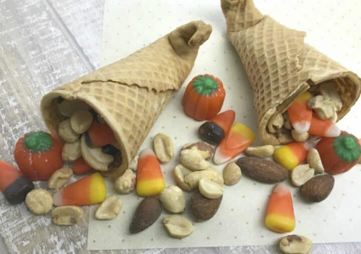 Fun Thanksgiving Snacks and Treats For Kids - Made with HAPPY