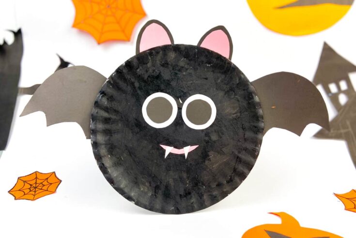 Easy Bat Paper Plate Craft with a Free Template - Made with HAPPY