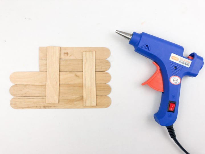 School Bus Craft For Kids - Made with HAPPY