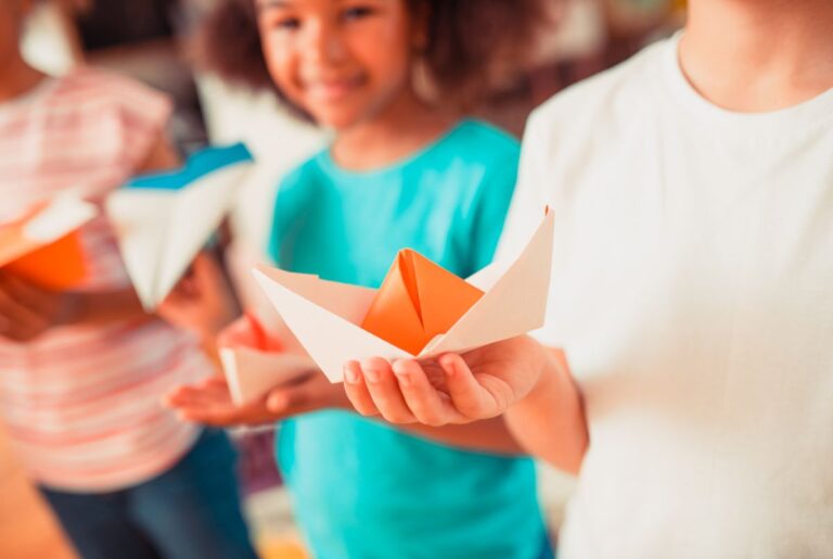 How To Make an Origami Boat - Made with HAPPY