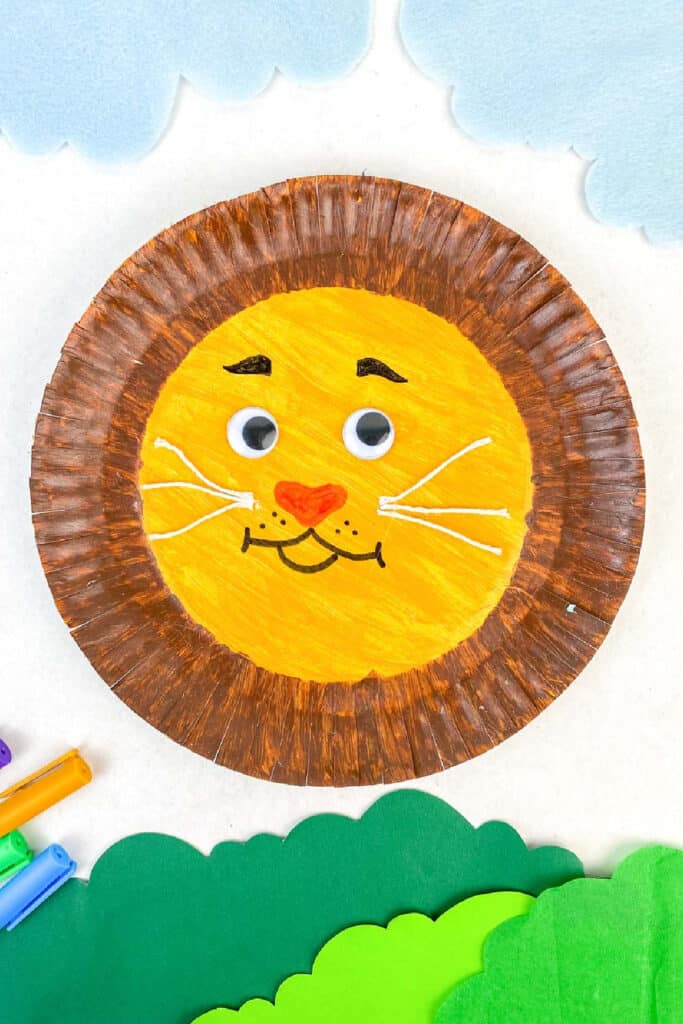 Easy Paper Plate Lion Craft - Made with HAPPY