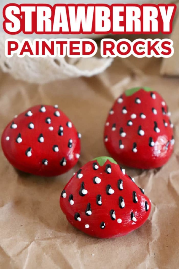 Paper Plate Strawberry Craft - Made with HAPPY