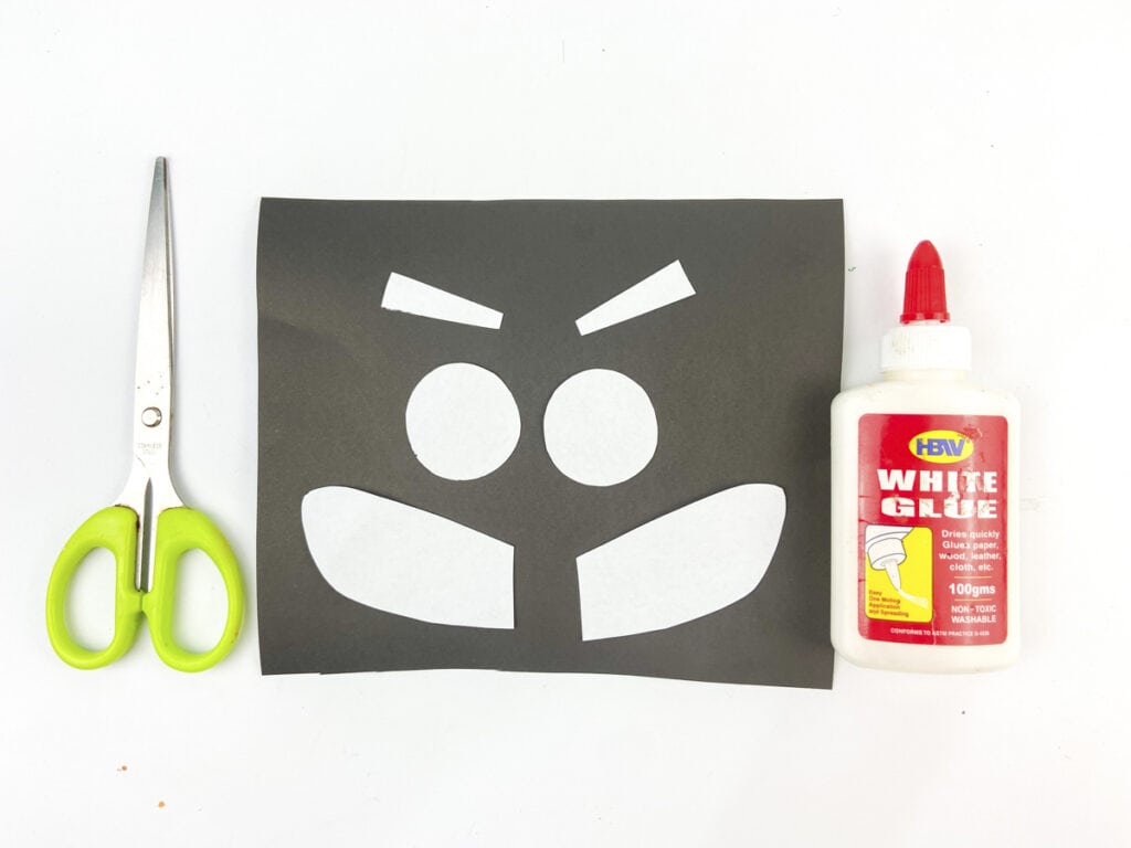 Halloween Paper Plate Vampire Craft - Made with HAPPY